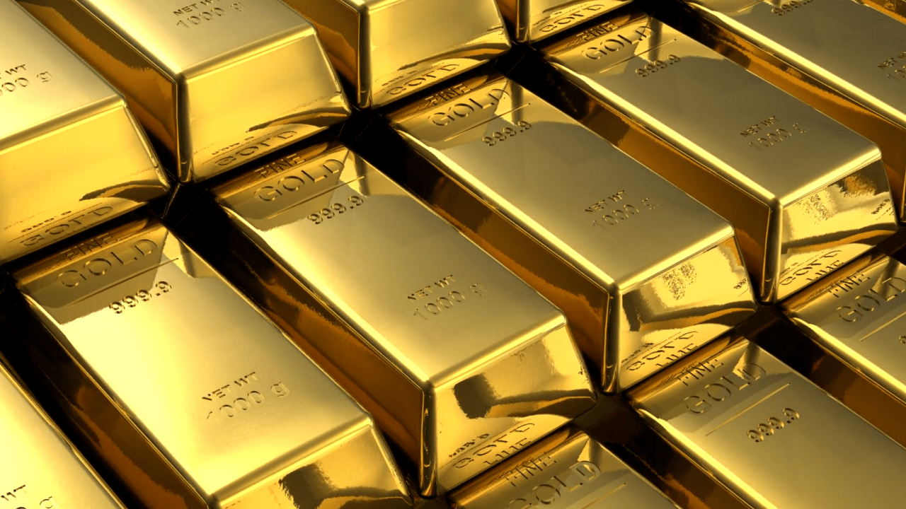 All That Glitters…The Benefits of Investing in Gold | Crystal Capital ...